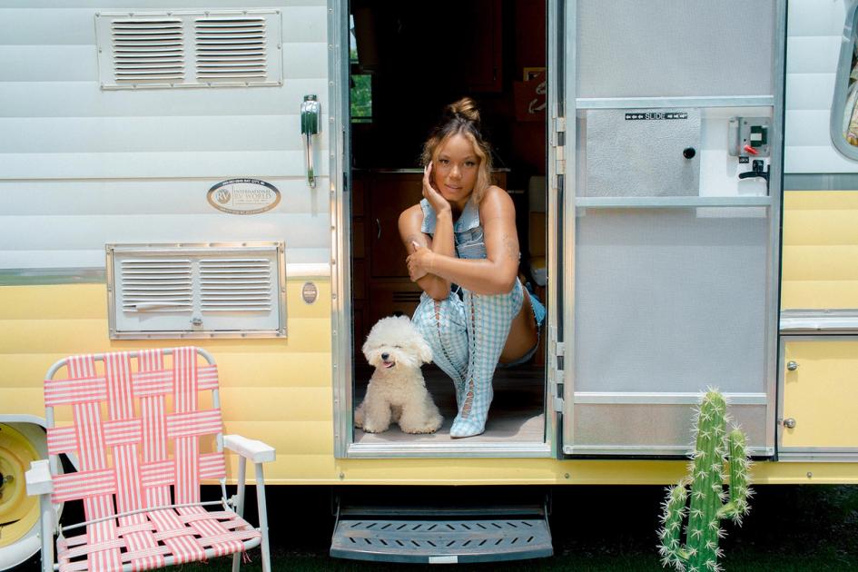 Tanner Adell - New Artist of the Week Interview | Holler