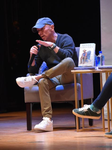 “Bruce Set a Standard”: Kenny Chesney Reflects on the Lessons He ...