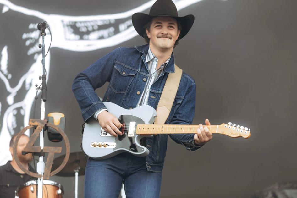 Meet Zach Top: The New Pioneer of Neo-Traditional Country | Holler