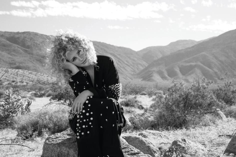 Cam Songs - A List of 10 of the Best | Holler