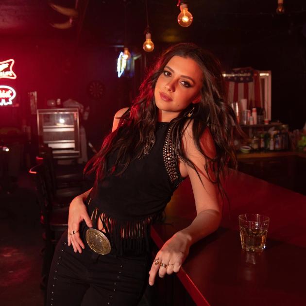 Country Newcomer Lanie Gardner Teases New Potential Duet, 'Don't Fall ...
