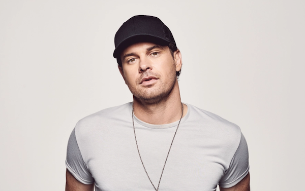 Holler Live Sessions: Matt Stell