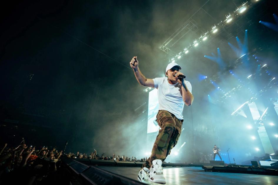 Morgan Wallen Shares Official Preview Video and Updated Cover Artwork ...