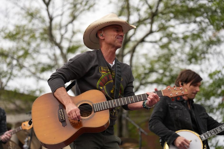 “One of The Worst Periods of My Life”: Kenny Chesney Explains How Joe ...