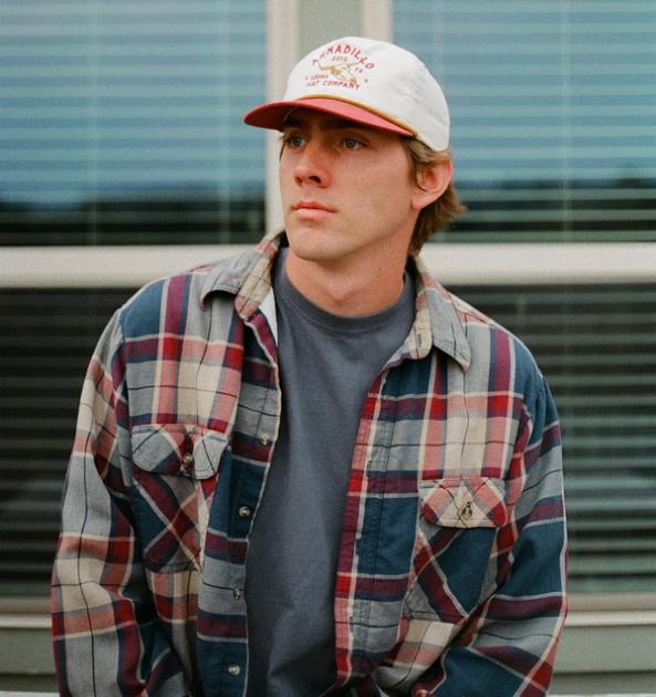 Dylan Gossett: News, Songs & Reviews | Holler