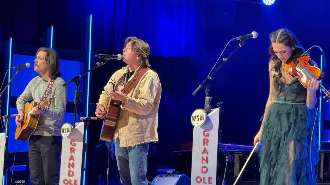 Wyatt Flores Plays Soon to be Released Single, 'Milwaukee', During Opry ...