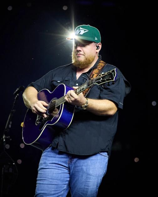 Luke Combs’ 2024 Houston, Texas Shows: Everything You Need to Know | Holler