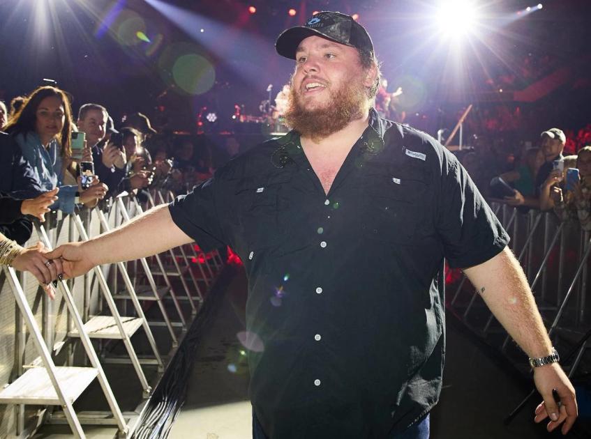 Luke Combs, Eric Church & More Join Forces for 'A Concert for Carolina ...