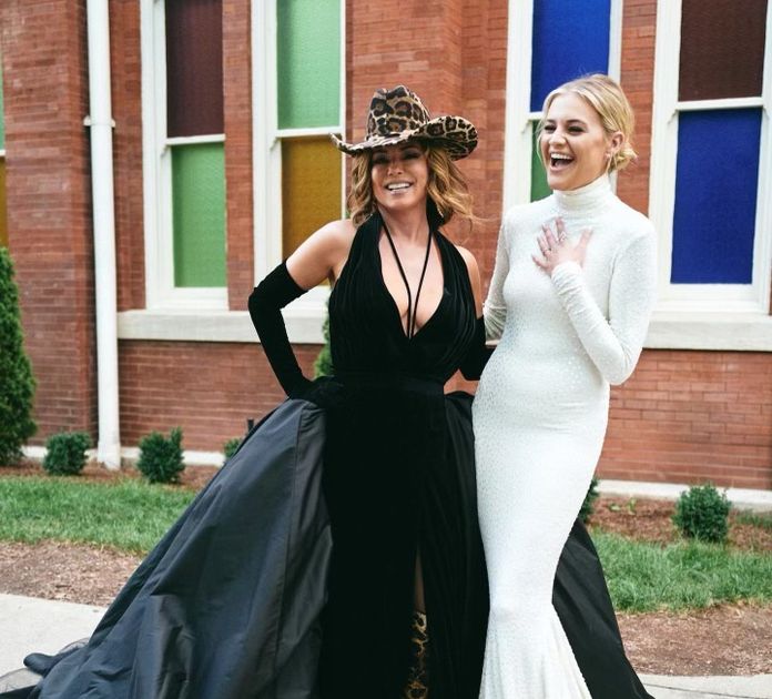 Shania Twain Brings Out Kelsea Ballerini During Show at Geodis Park ...