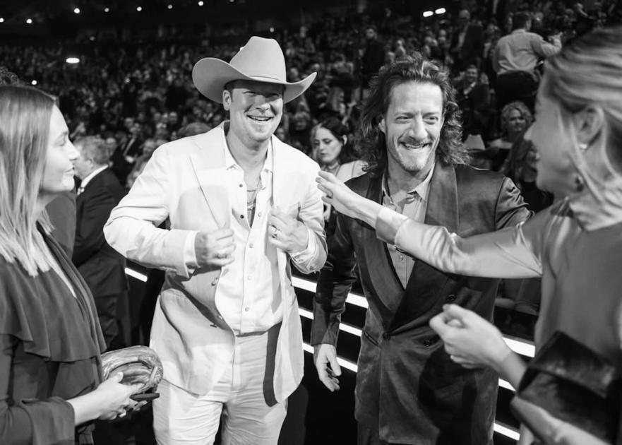 Florida Georgia Line Fans Freak Out as Tyler Hubbard and Brian Kelley ...