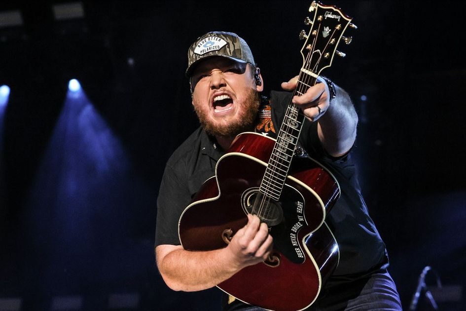 Luke Combs Concert Tour 2026: Dates, Tickets, Setlist & Support | Holler