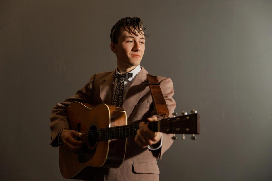 Jake Vaadeland & the Sturgeon River Boys Plot Out UK Touring Trek | Holler