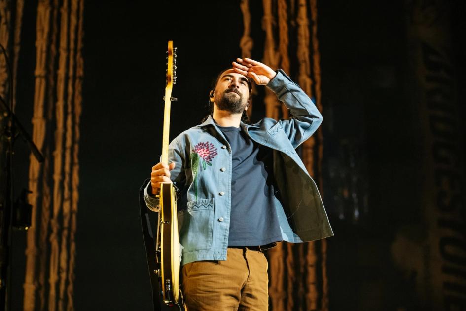 Noah Kahan Has Raised Over $2.5 million For His Mental Health ...