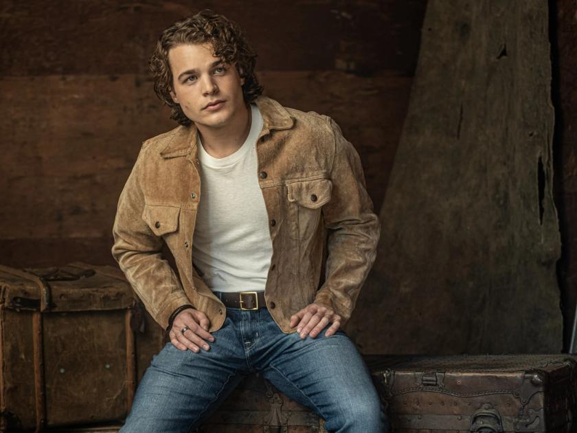 C2C Berlin Unveils 2025 Holler Stage Line-Up, Featuring Max McNown ...