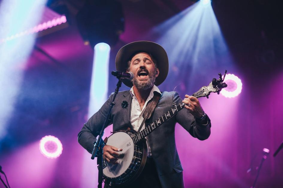 Moon Crush: An Avett Moon 2024: Line-Up, Dates & Tickets | Holler