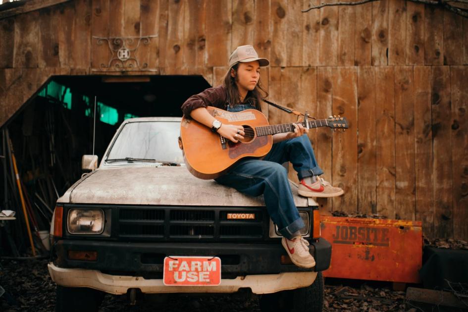 Colby T. Helms to Embark on 2025 ‘Tales From Virginia’ UK Tour ...