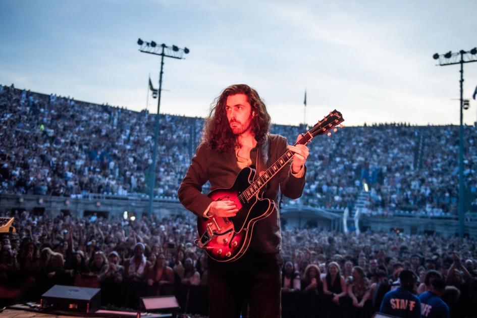 Hozier Announces New ‘Unaired’ EP | Holler
