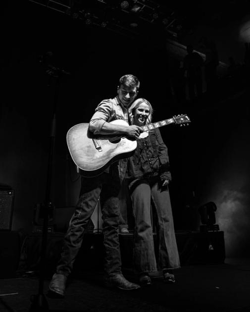 WATCH: Sam Barber and Avery Anna Deliver Stunning Renditions of ‘Indigo ...