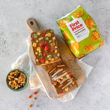 Delfiakake med salte kjeks | First Price