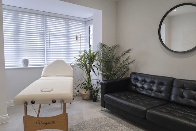 Dr Kate and Dr Wendy - Sutton Medical Aesthetics | Glowday