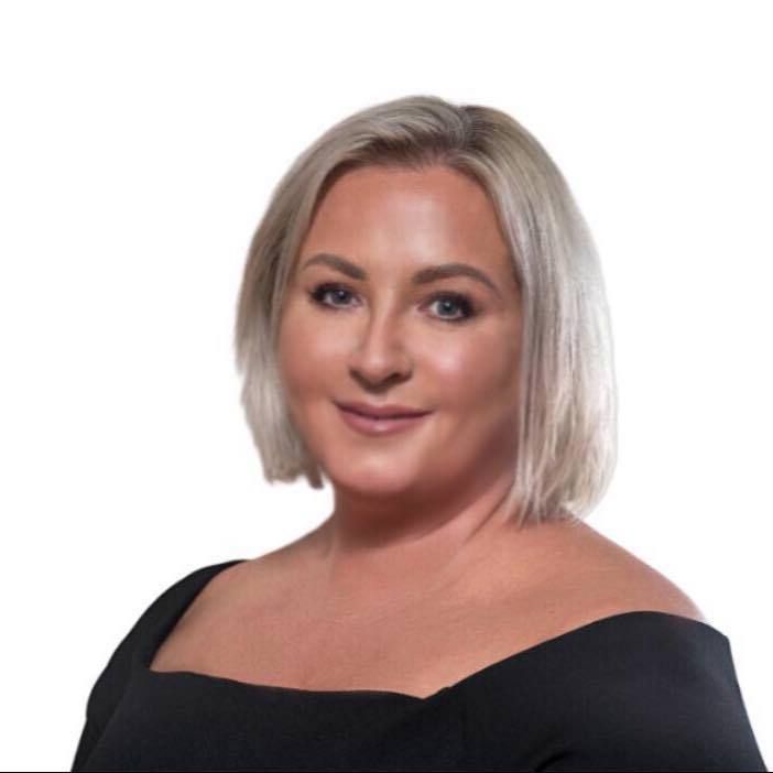 Tracy Cullen - Coastal Skinthetics | Glowday