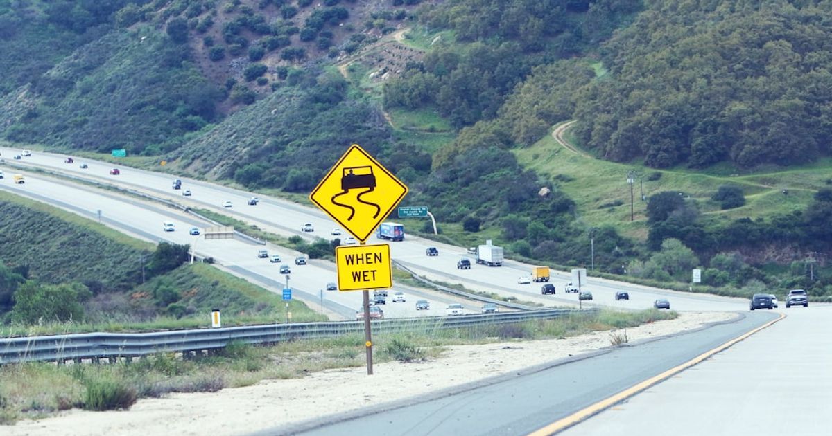 5 roundabout safety tips | Gregory S. Young Co., LPA