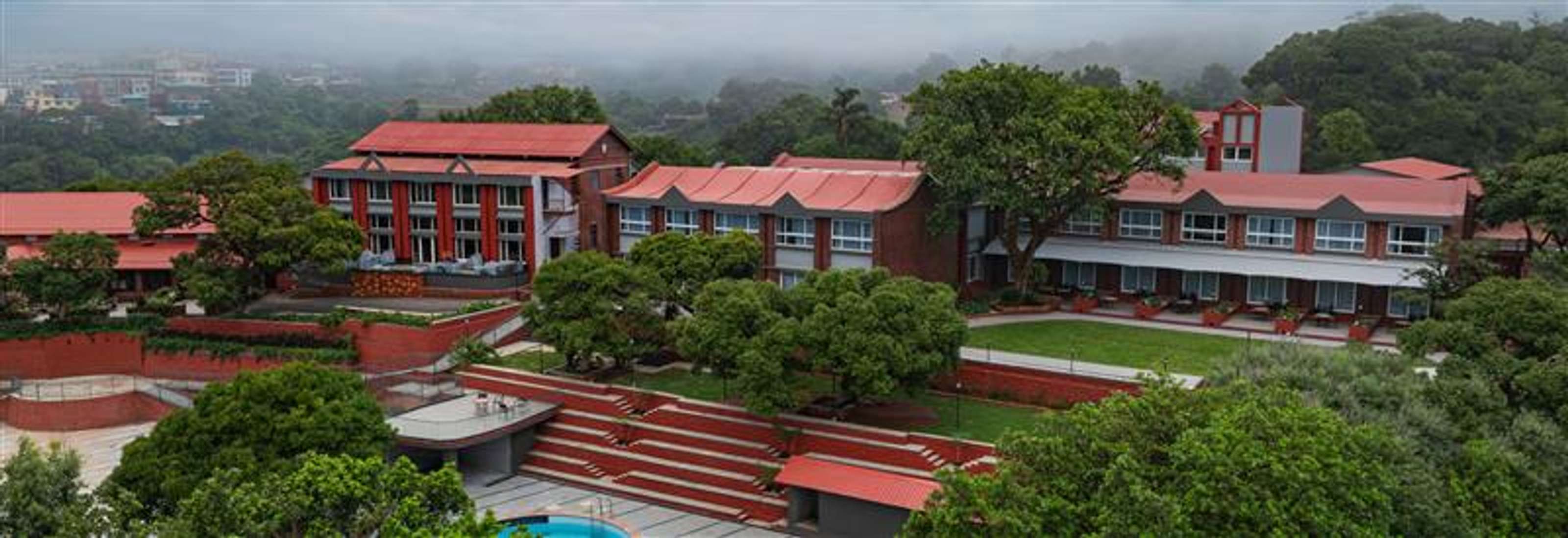 Hotel Offers & Deals near Koyna Valley, Mahabaleshwar | Fountain, Mahabaleshwar