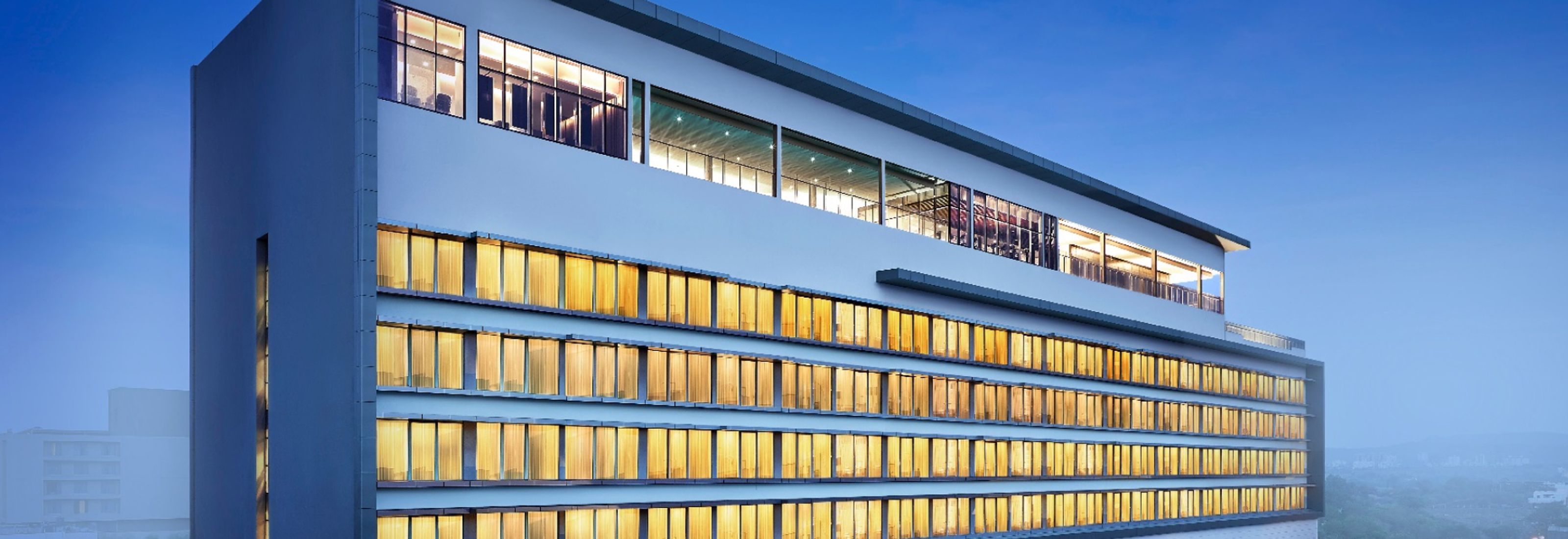 Vivanta Pune | Best Luxury Hotel in Pune