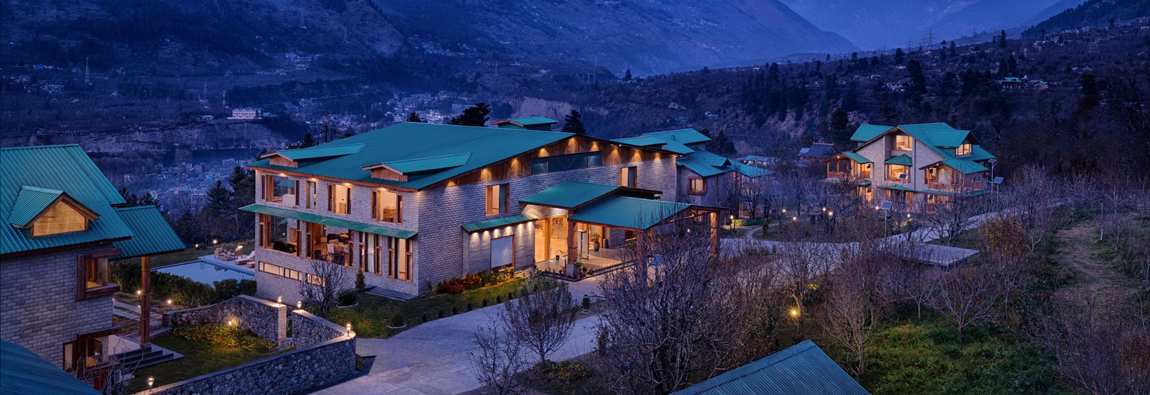 Baragarh Resort & Spa, Manali - IHCL SeleQtions | Luxury Hotel near ...