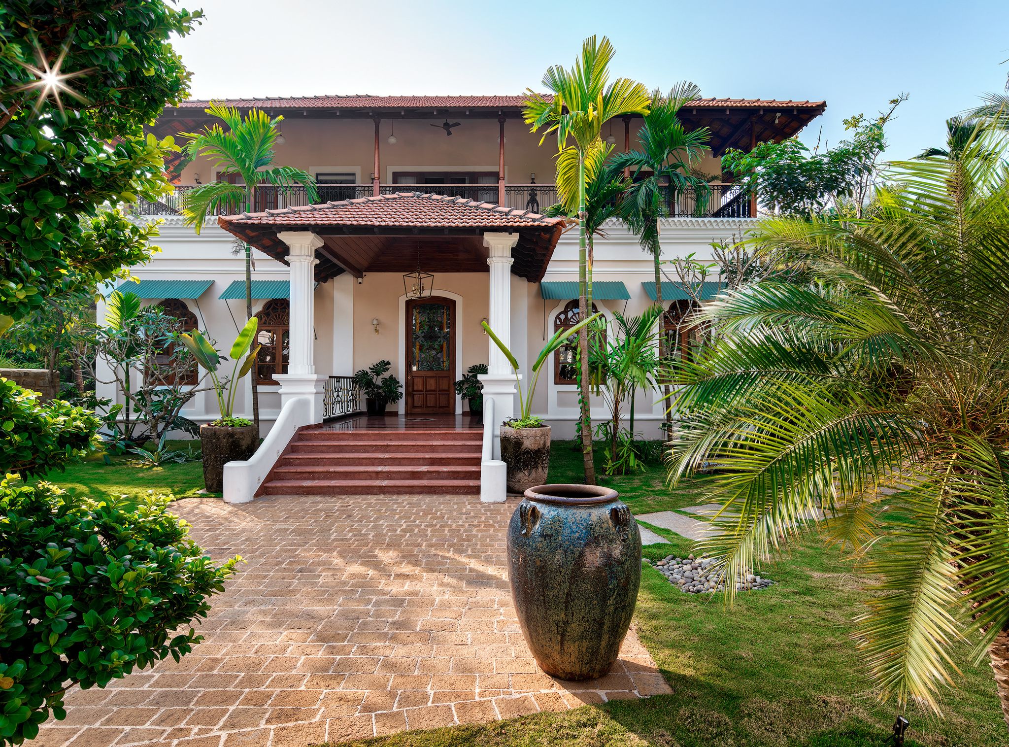 Hacienda De Bastora Goa - amã Stays & Trails | Book Now