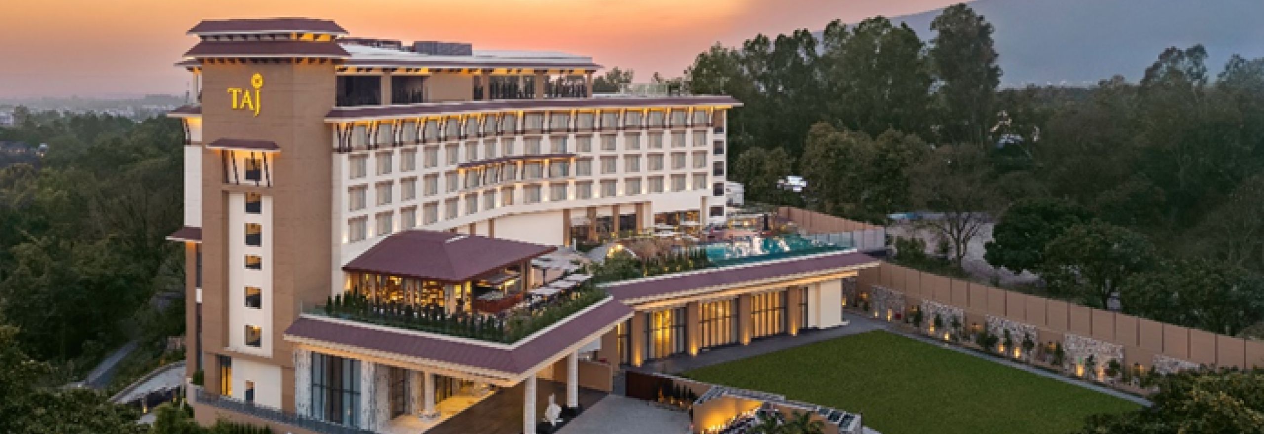 Must-Try Restaurants in Dehradun at Taj Mussoorie Foothills | Taj Hotels