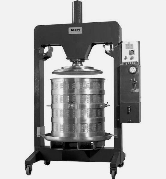 The Digital Distiller: How Ambix Spirits Uses Arduino for Making Brandy