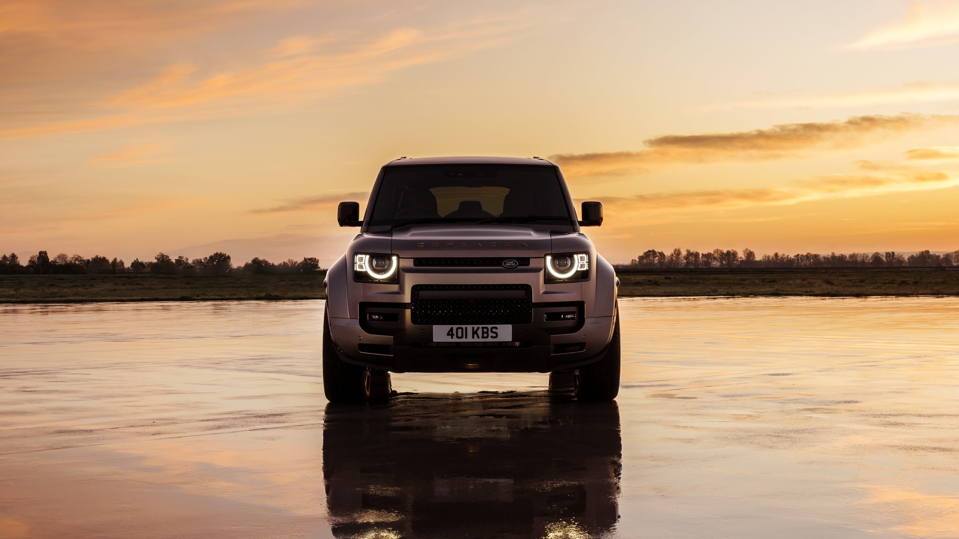 JLR is First to Use FSC-Certified Tyres Across All Models