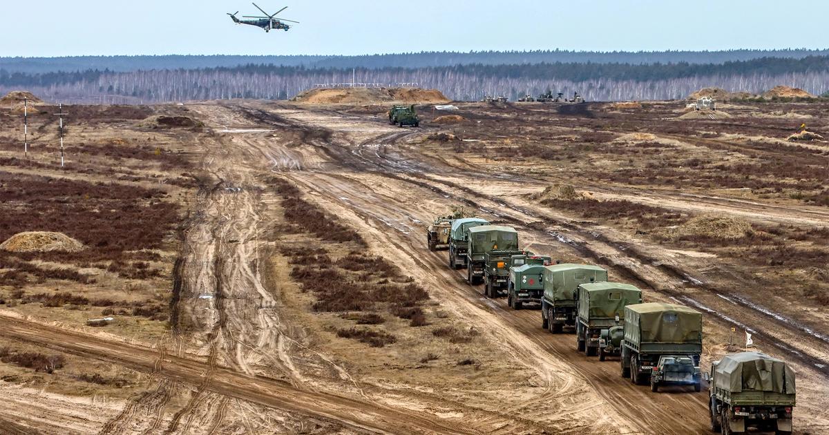 Reports Russian armoured columns rolling across Ukrainian border ...