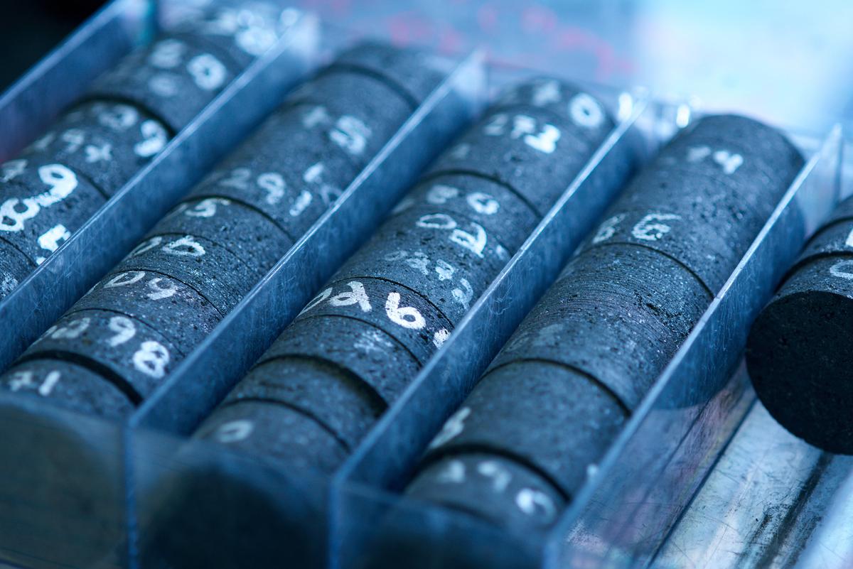 Carbon Material Testing Services | Koppers Inc.