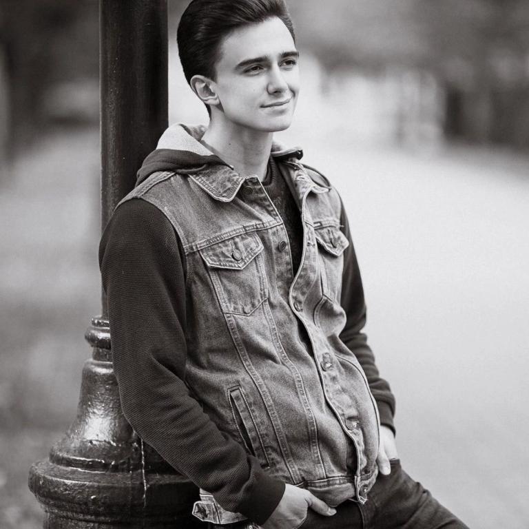 BLE vs. Bluetooth: What's The Difference?