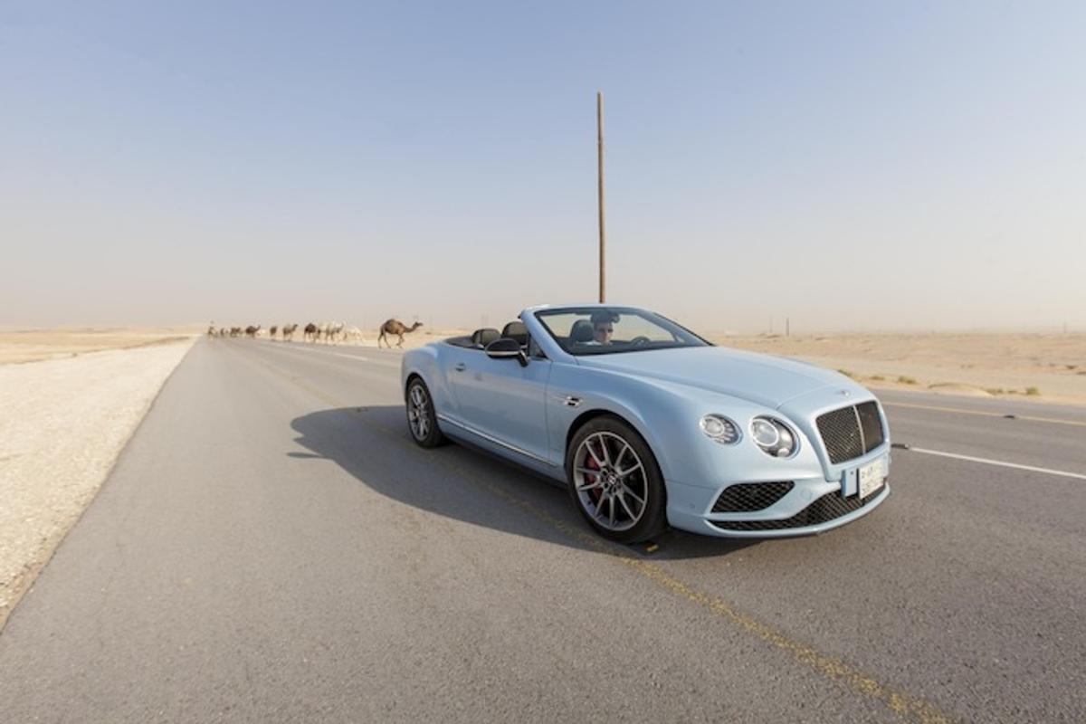 Bentley Continental GT V8 S Convertible races train from Riyadh to ...