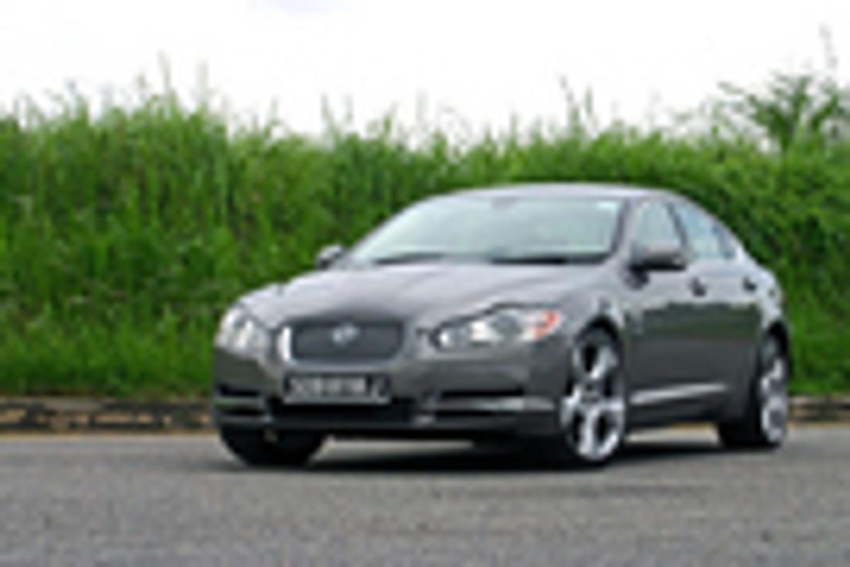 Jaguar XF SV8 4.2 Review: The comeback Cat | OneShift by Carousell