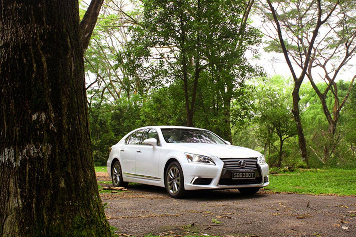 Lexus LS 460 V8 SWB Review: Perfection upon perfection | OneShift by ...
