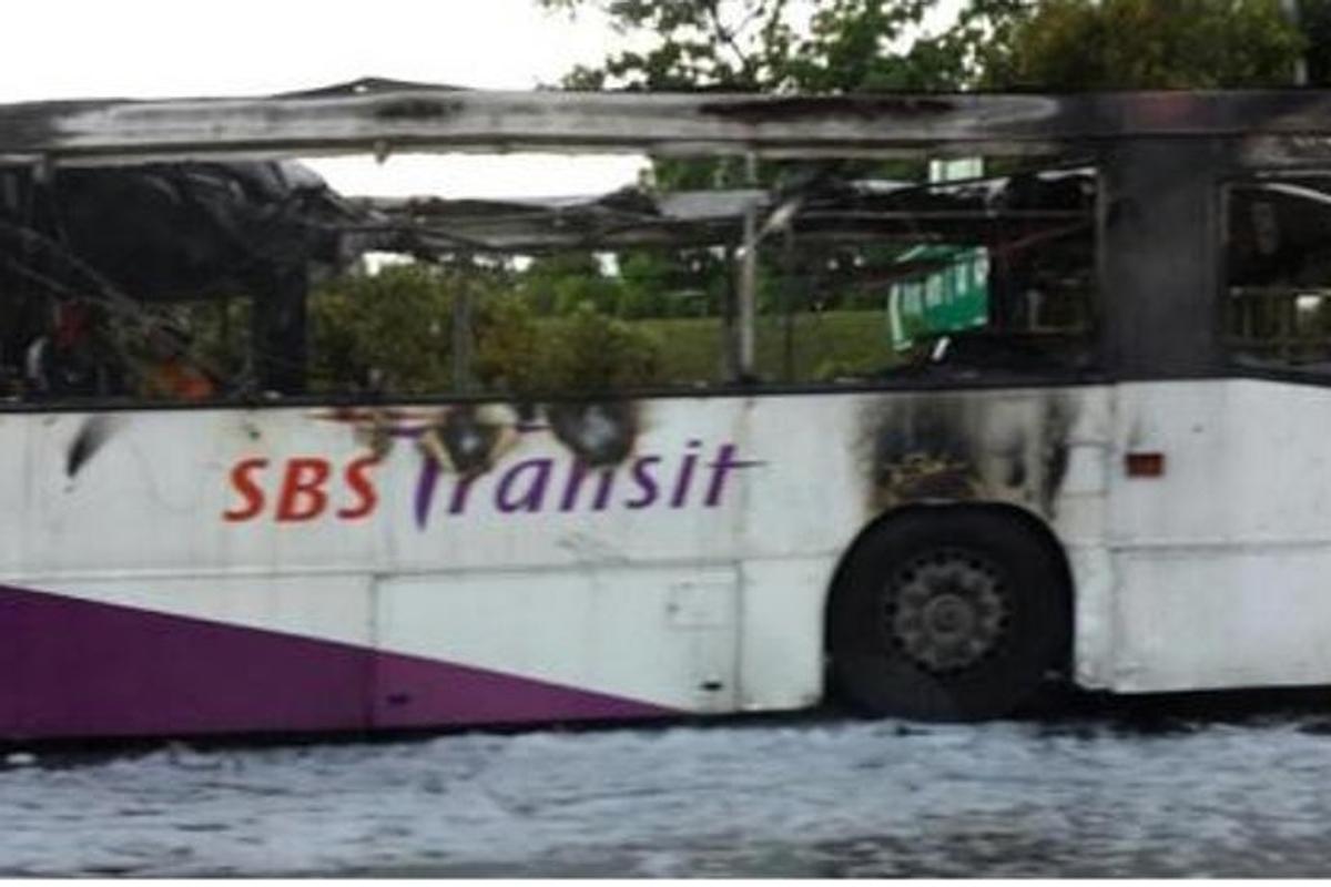 SG: SBS Transit bus catches fire along CTE | OneShift by Carousell