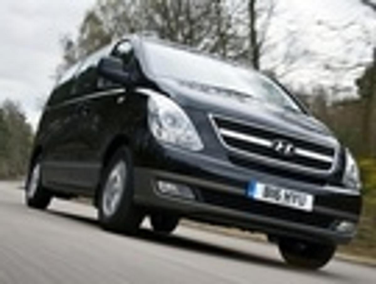 Big Hyundai people mover | OneShift by Carousell