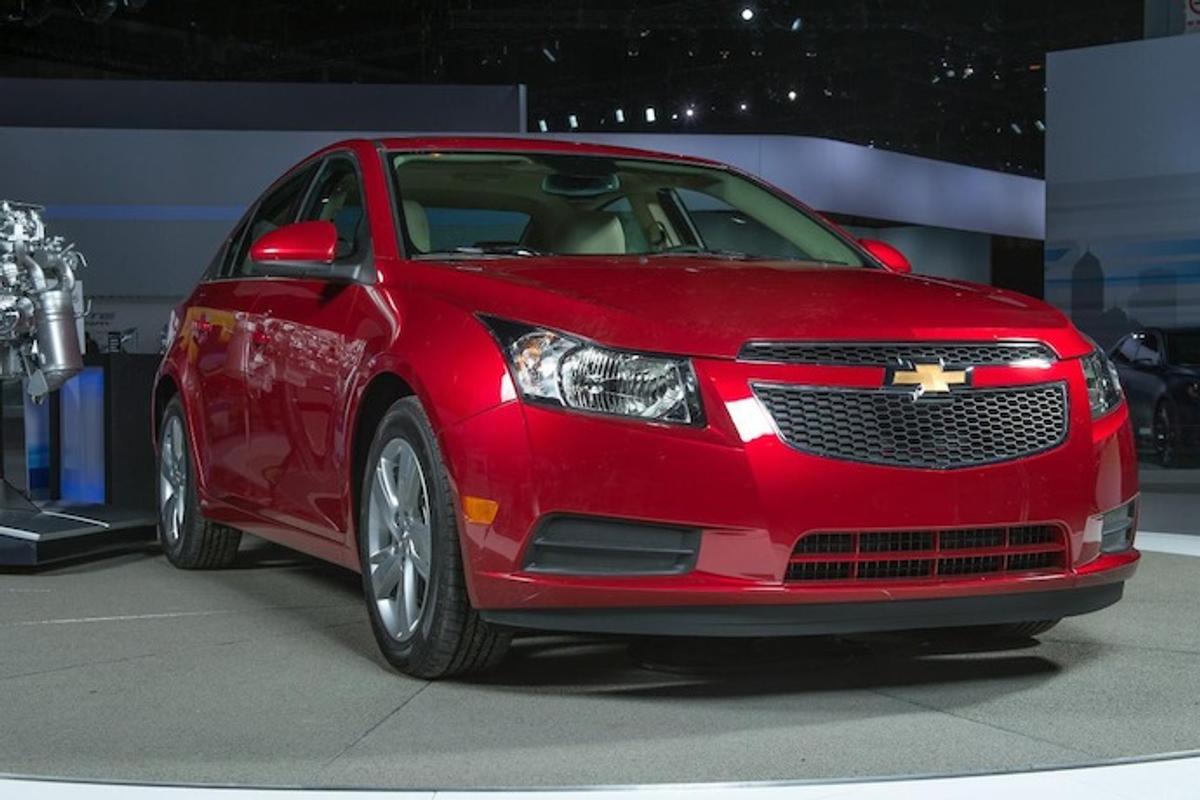 Chevrolet Cruze Clean Turbo Diesel Delivers Muscle Car Performance ...