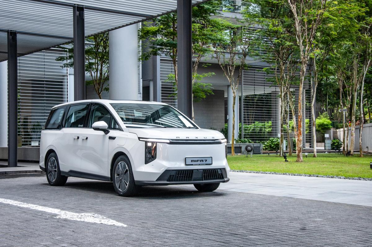 Maxus MIFA 7 (Cat A) Review: The Quietly Ambitious EV MPV Trying to ...