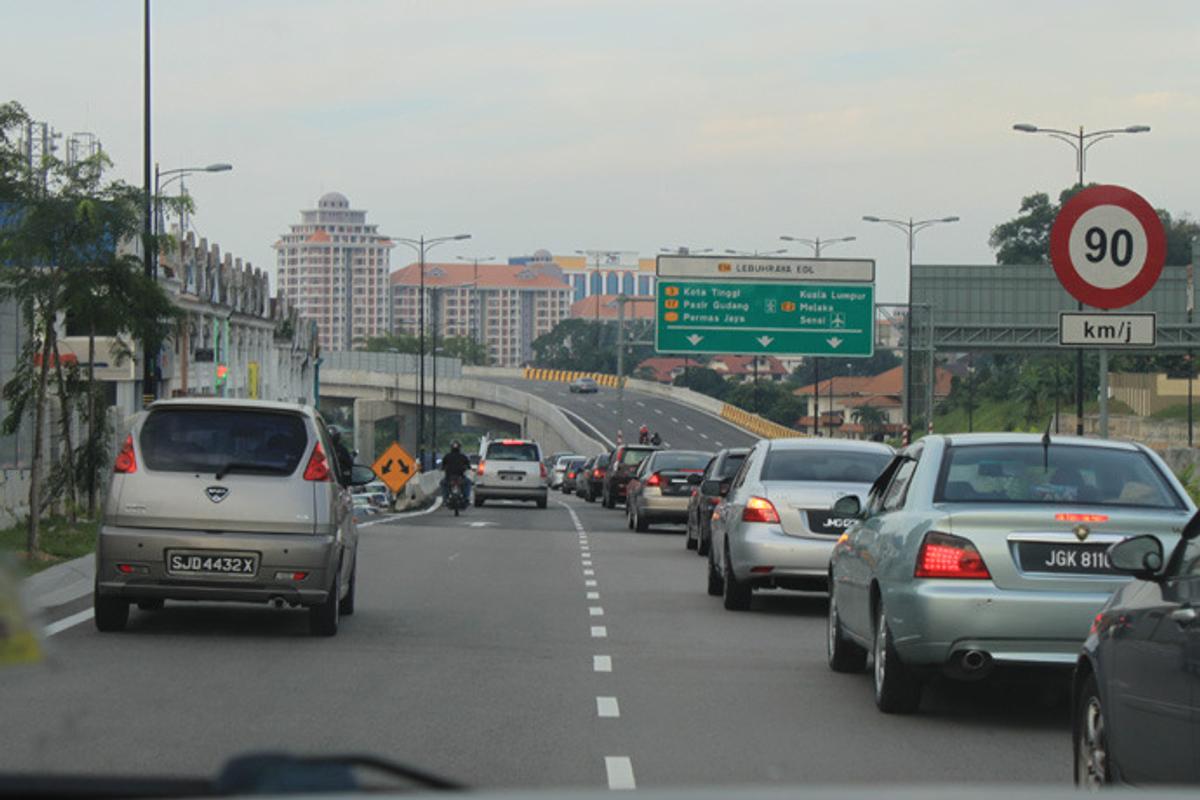 Johor EDL Route Closure | OneShift by Carousell