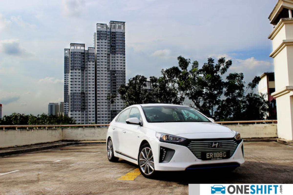 Doppelganger | OneShift by Carousell