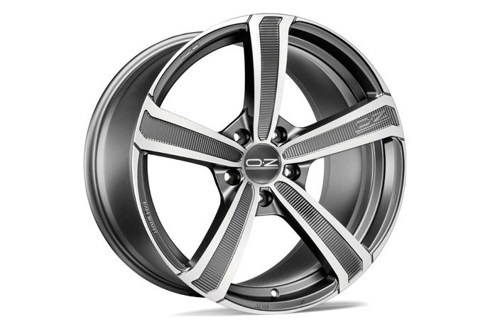 The MONTECARLO HLT Wheels Promise Luxury, performance and record ...