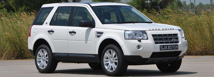 Land Rover Freelander 2 i6 3.2 Review: Off the beaten track | OneShift