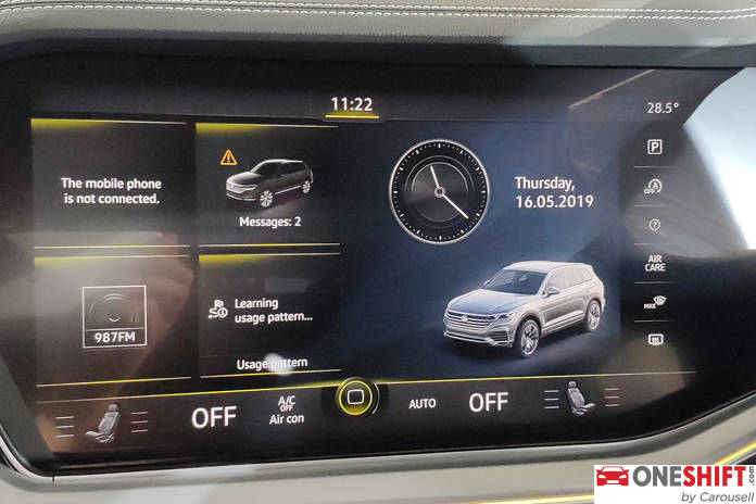 Modern infotainment: Pros and Cons | OneShift