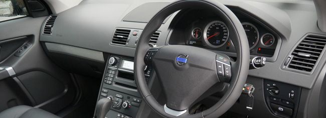 Volvo XC90 2.5T Refresh Review: Soldiering on