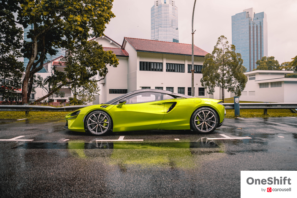 McLaren Artura Review: This New Age Hybrid Sports Car Sends Good Vibes